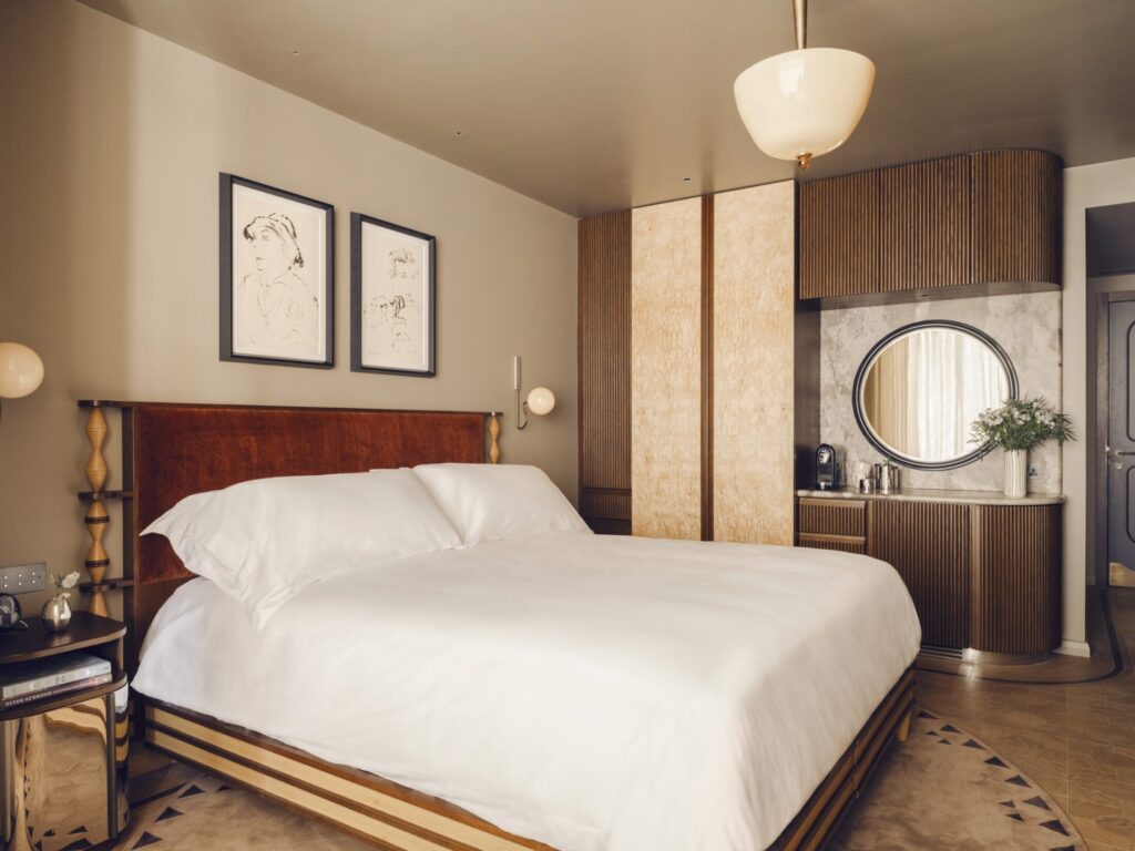 Managed by kinsfolk logo